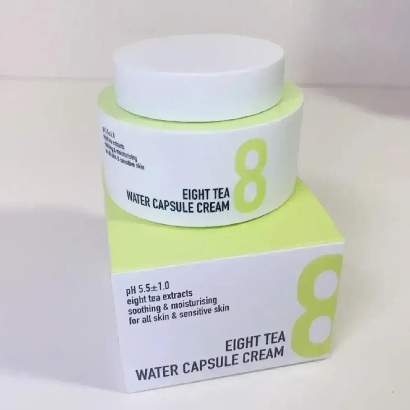 Kem Dưỡng Cấp Nước 8 Loại Trà Bom Eight Tea Capsule Cream 50G