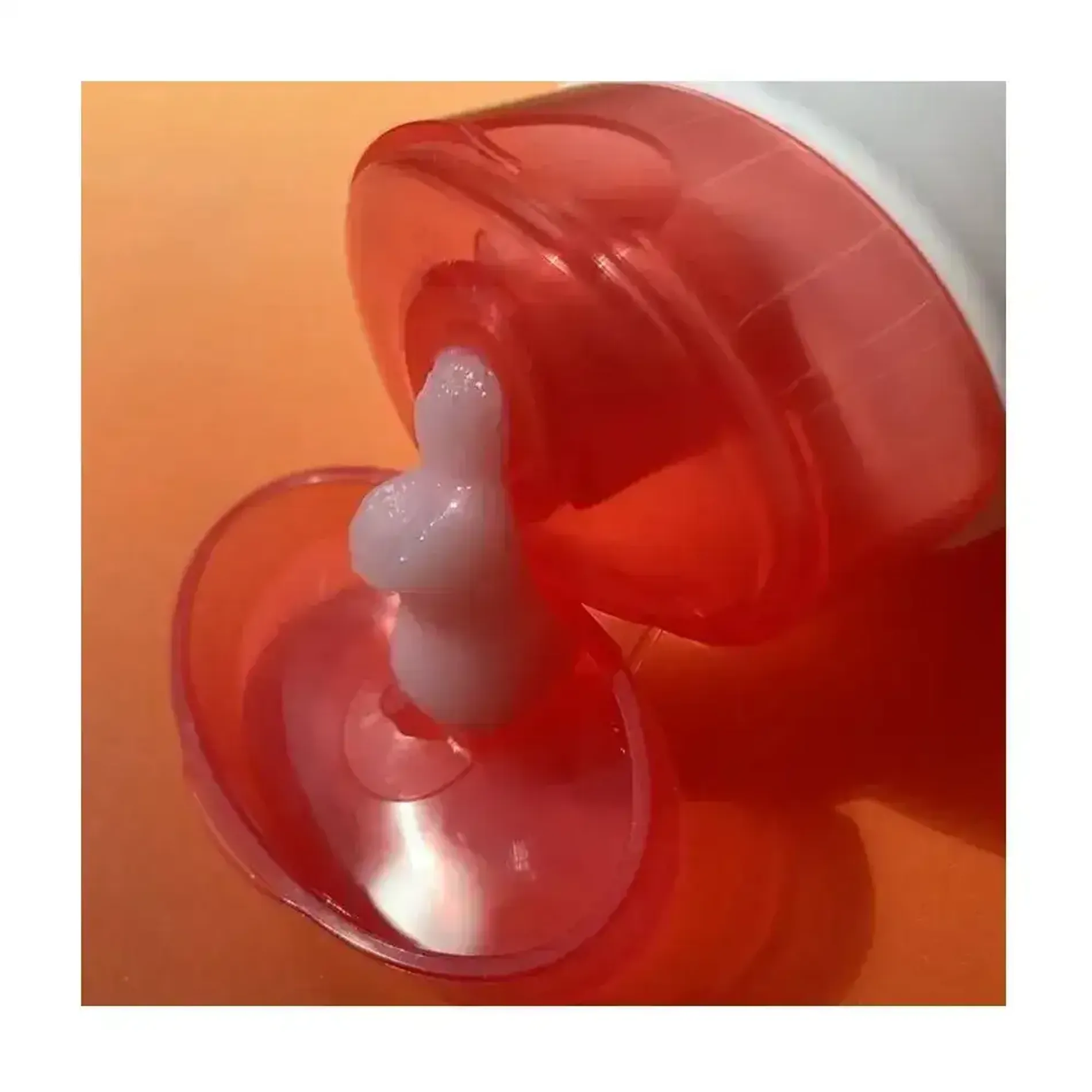 Gel Làm Sạch Tế Bào Chết Goodal Apple Aha Clearing Peeling Gel 120Ml
