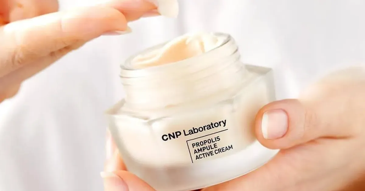 Kem Dưỡng Keo Ong Tái Tạo Phục Hồi Da CNP LABORATORY PROPOLIS ACTIVE ...