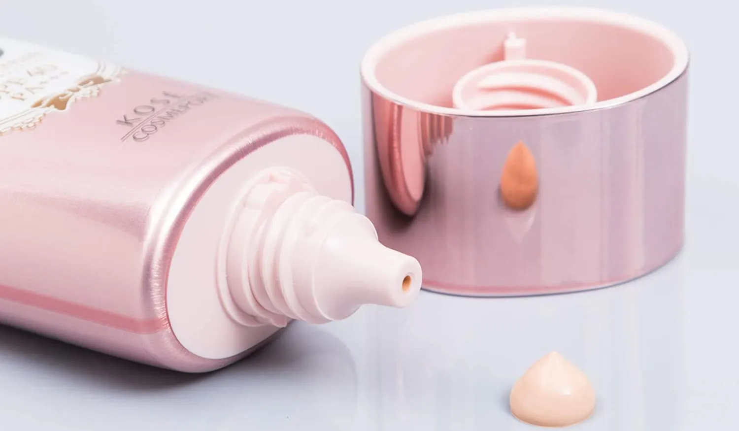 Kem Dưỡng Trang Điểm Đa Năng Kosé Cosmeport Nudy Couture Mineral DD Cream 30g